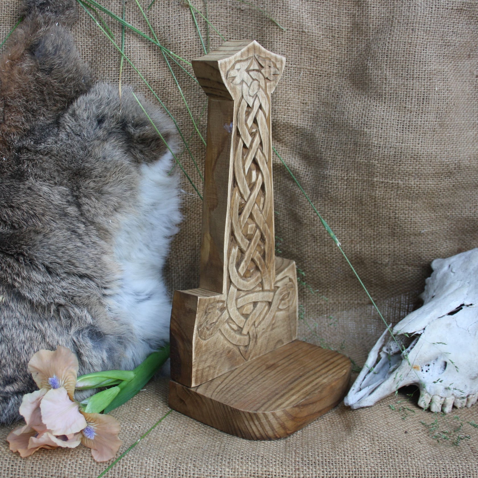 Candlestick Altar for Thor. Hammer of Thor | ancientgods